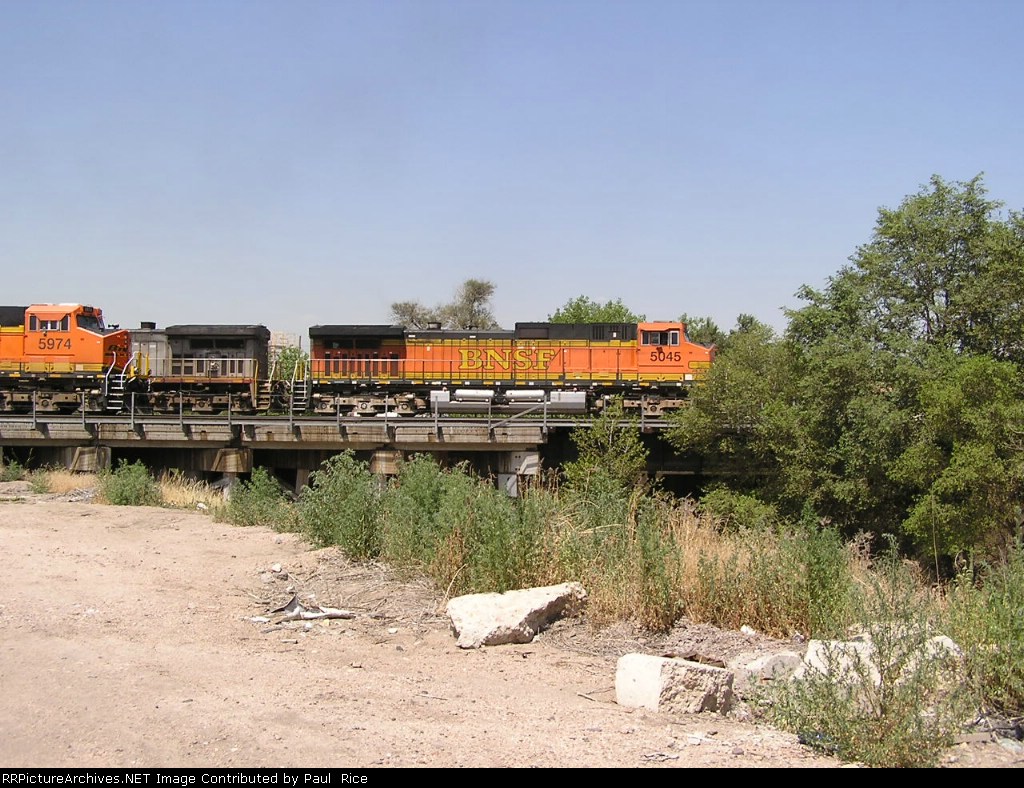 BNSF 5045